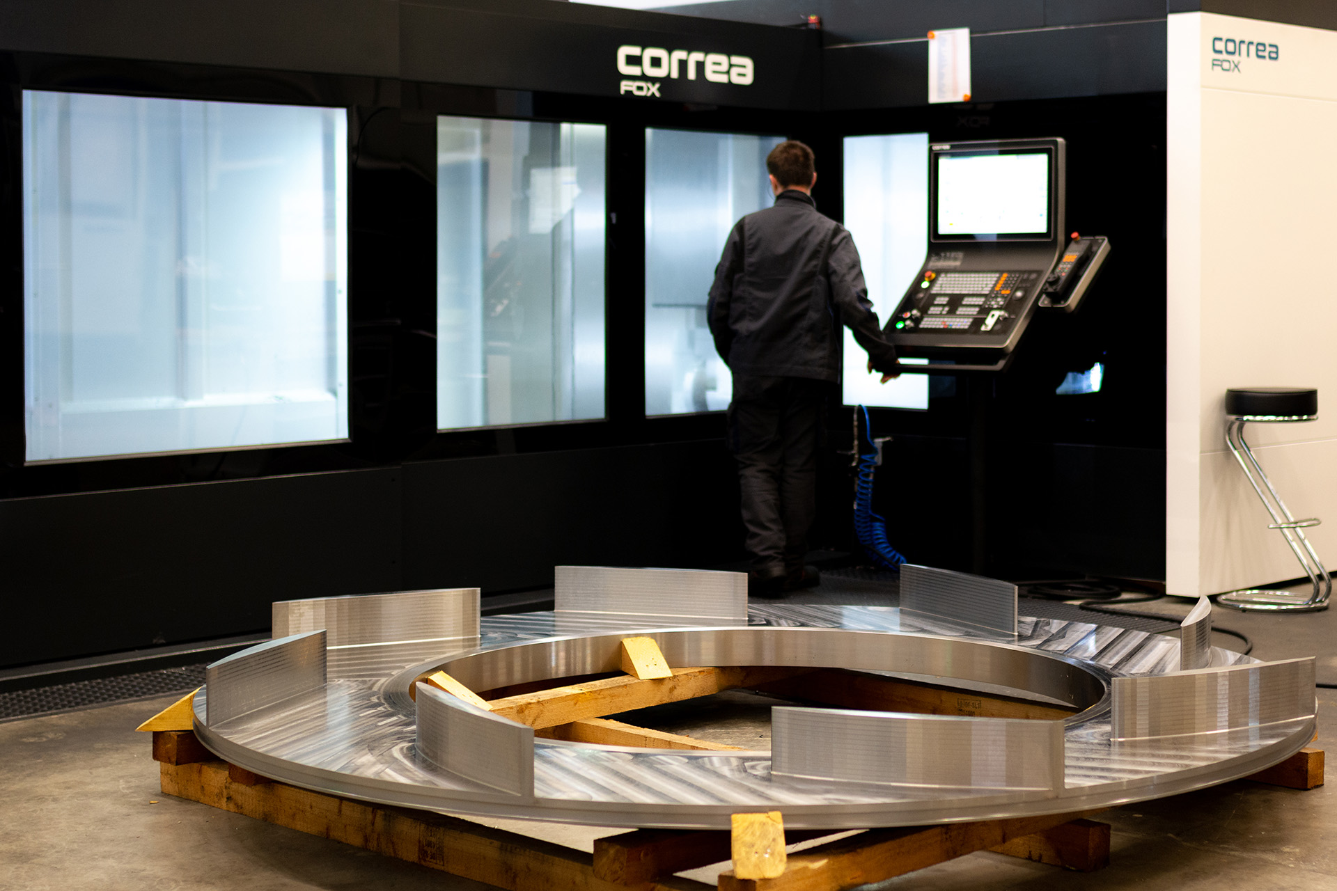 CORREA FOX-60 gantry milling machine: precision and flexibility